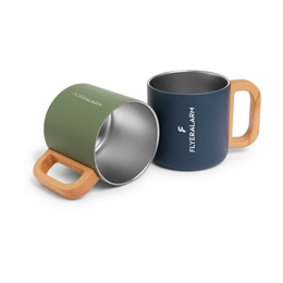 Tasses de camping en acier recyclé avec anse en bois chez FLYERALARM