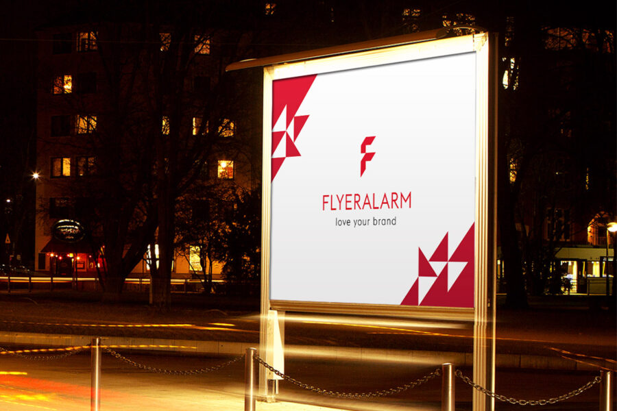 Außenwerbung im XXL-Format: FLYERALARM und POSTERSELECT