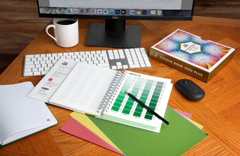 HKS Colour Book 3000 Plus bedrucken » günstig bei FLYERALARM